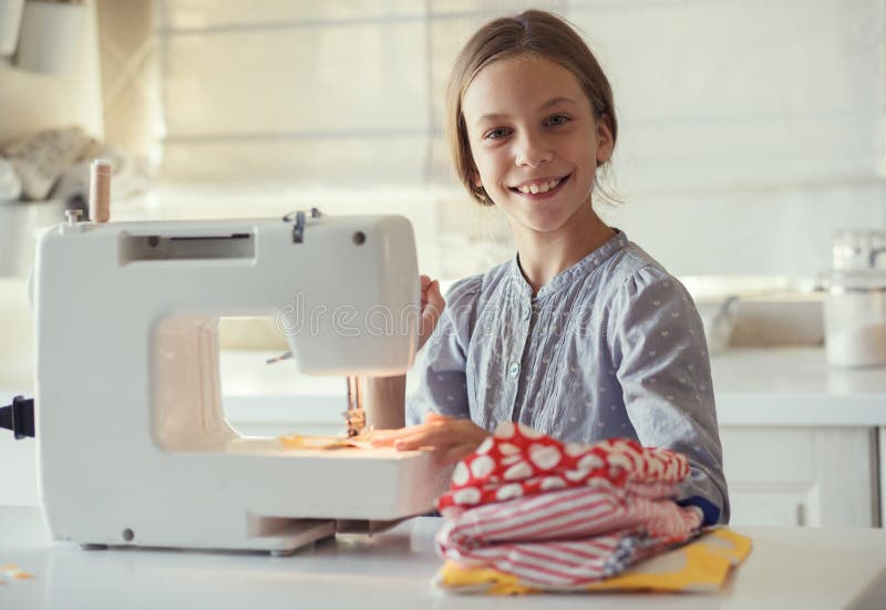 585 School Sewing Machine Stock Photos - Free & Royalty-Free Stock ...