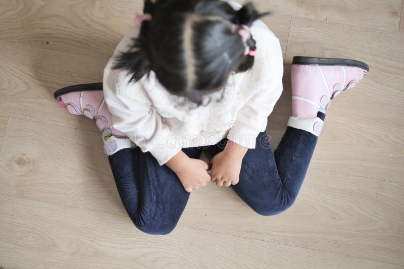 Child Sitting W Posture on the Floor . Stock Photo - Image of skeleton ...