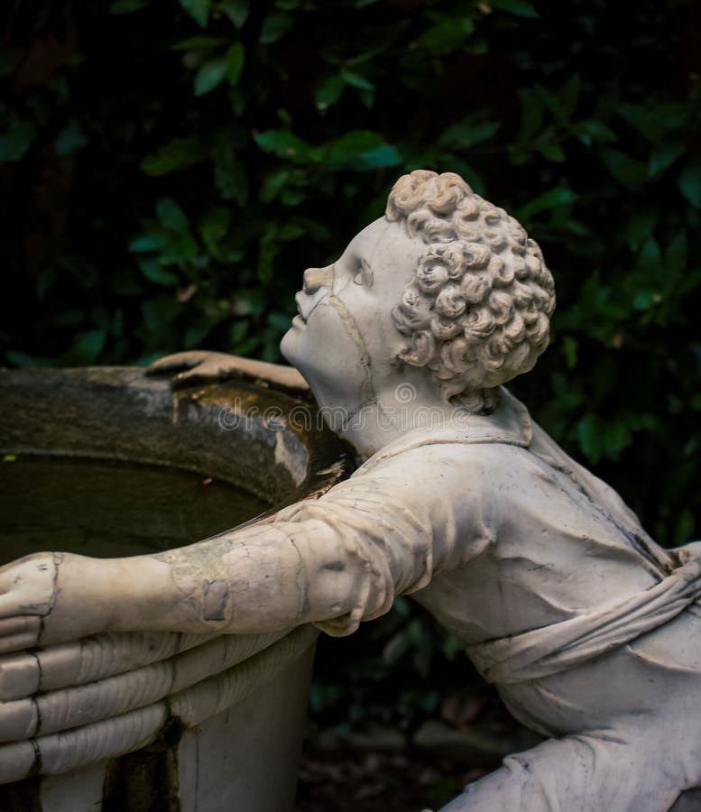 1,036 Child Roman Statue Stock Photos - Free & Royalty-Free Stock ...