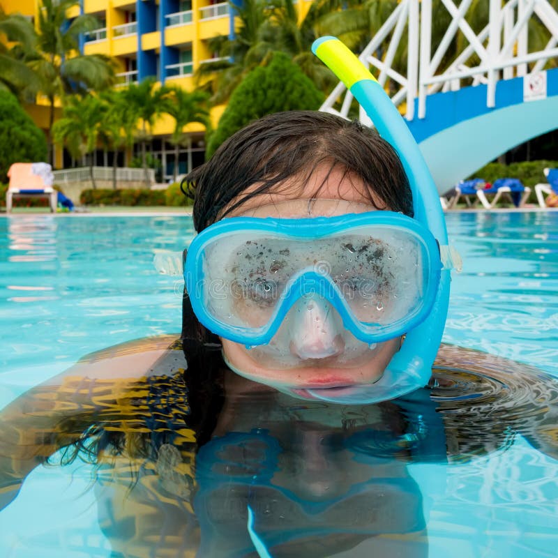 Child Wearing a Diving Mask Stock Image - Image of happyness, relaxing ...