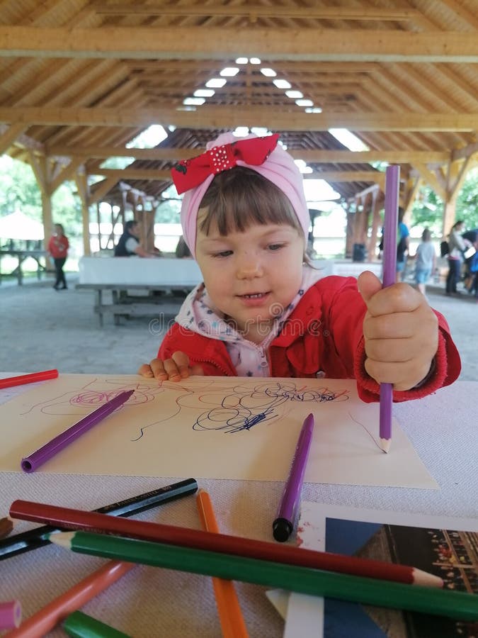 Child who love to drawing stock photo. Image of drawing - 185034840