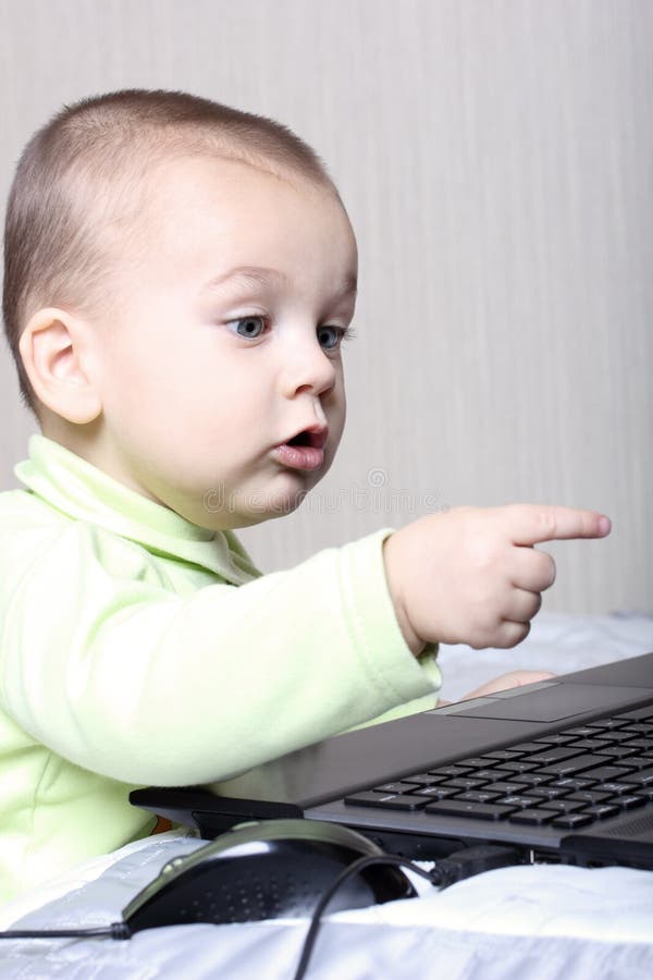 Child Working at a Computer Stock Image - Image of infancy, eyed: 22738393