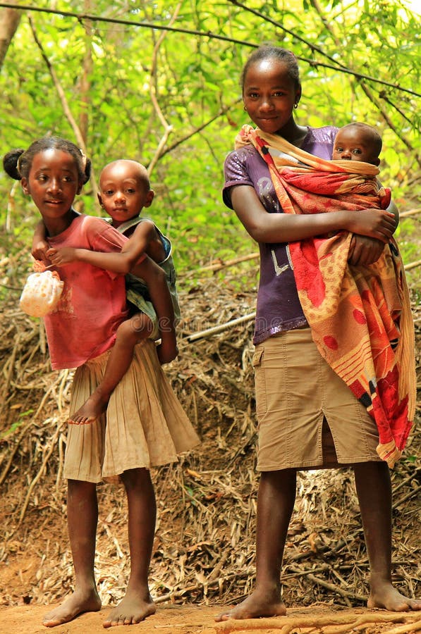 Children of Africa, Madagascar Editorial Image - Image of shelter, poor ...