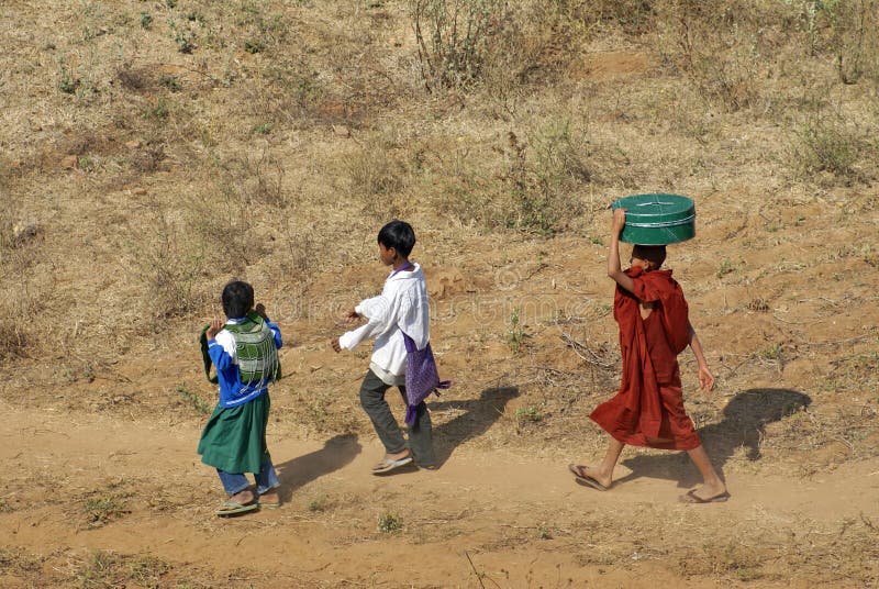 Children in the Bagan Archaeological Zone Editorial Photo - Image of ...