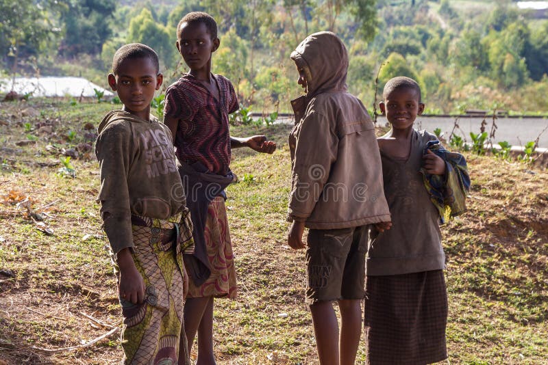Burundi Children Break Rocks Editorial Photography - Image of gravel ...