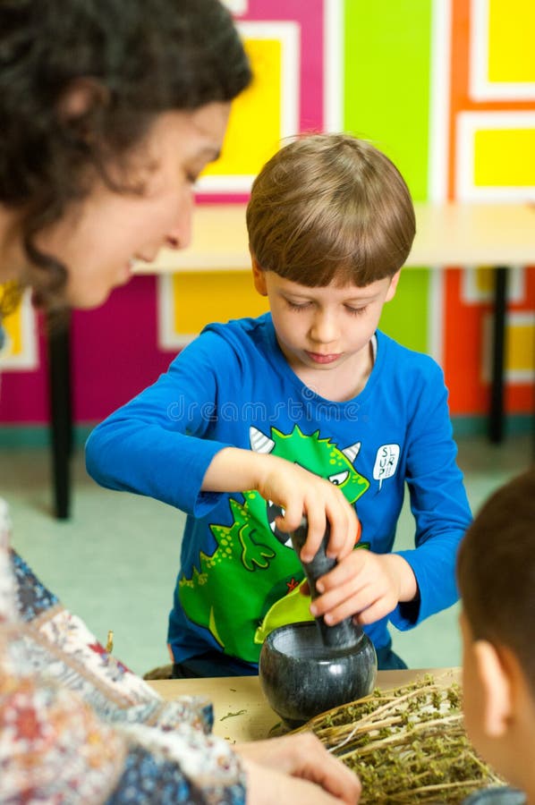 Children Learning about Plants at a Workshop Editorial Image - Image of ...
