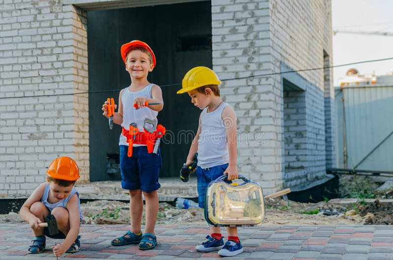 Children`s Role-playing Games - a Profession Builder. Early Development ...