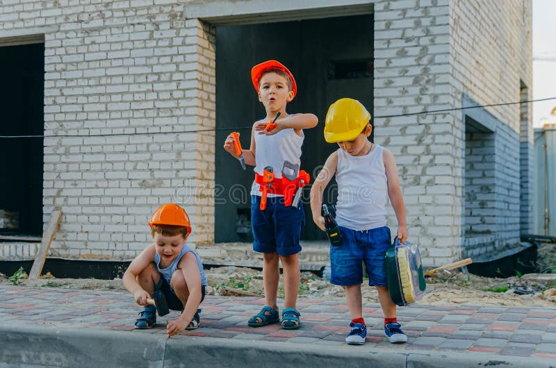 Children`s Role-playing Games - a Profession Builder. Early Development ...