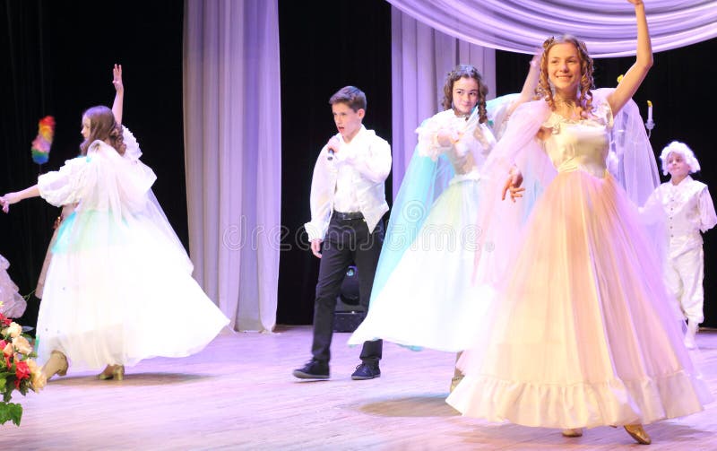 Children sing opera editorial image. Image of positive - 83471975