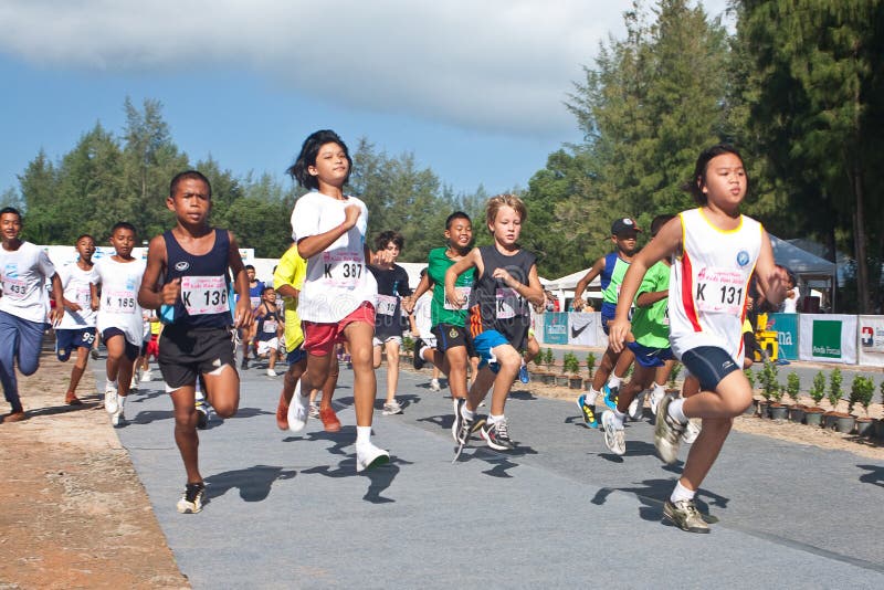 Children Starting the Marathon Editorial Stock Image - Image of ...