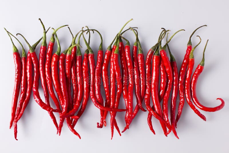 Primer De Un Chile Rojo Entero Fotos De Stock - Descarga 1,129 Fotos ...