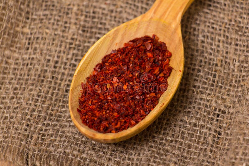 Chiles machacados imagen de archivo. Imagen de condimento - 61505245