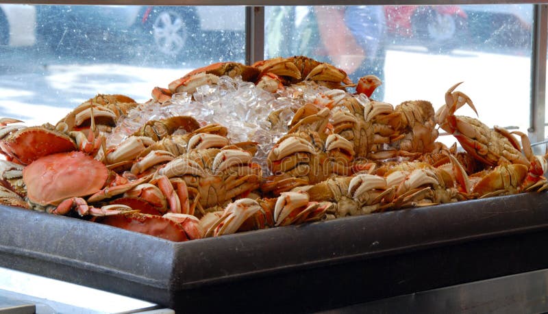 Crabs at street food stall stock photo. Image of gourmet - 149208022