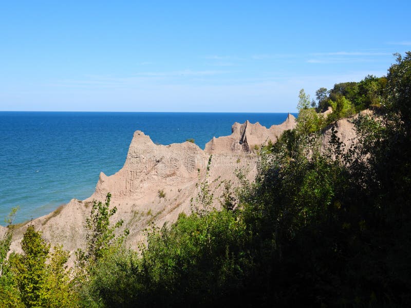 Chimney Bluff Steep Cliff Shoreline on Lake Ontario Stock Photo - Image ...
