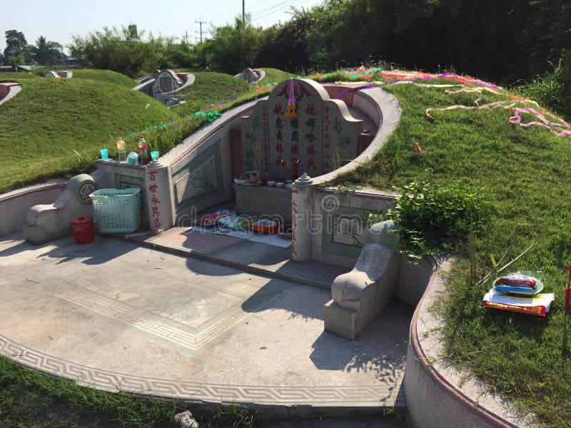 China Graves editorial image. Image of decoration, marker - 52376585