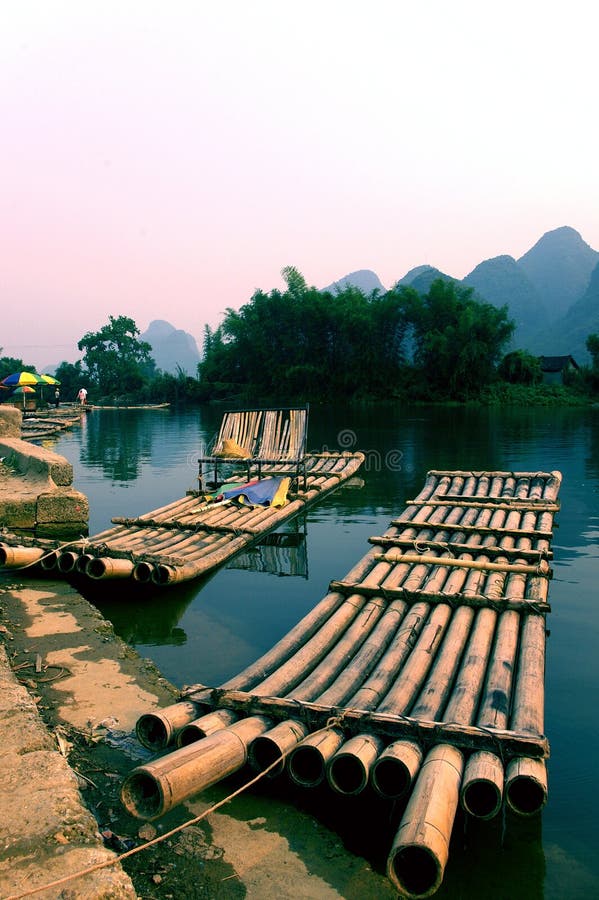 2+ Bamboo raft peaks li river Free Stock Photos - StockFreeImages