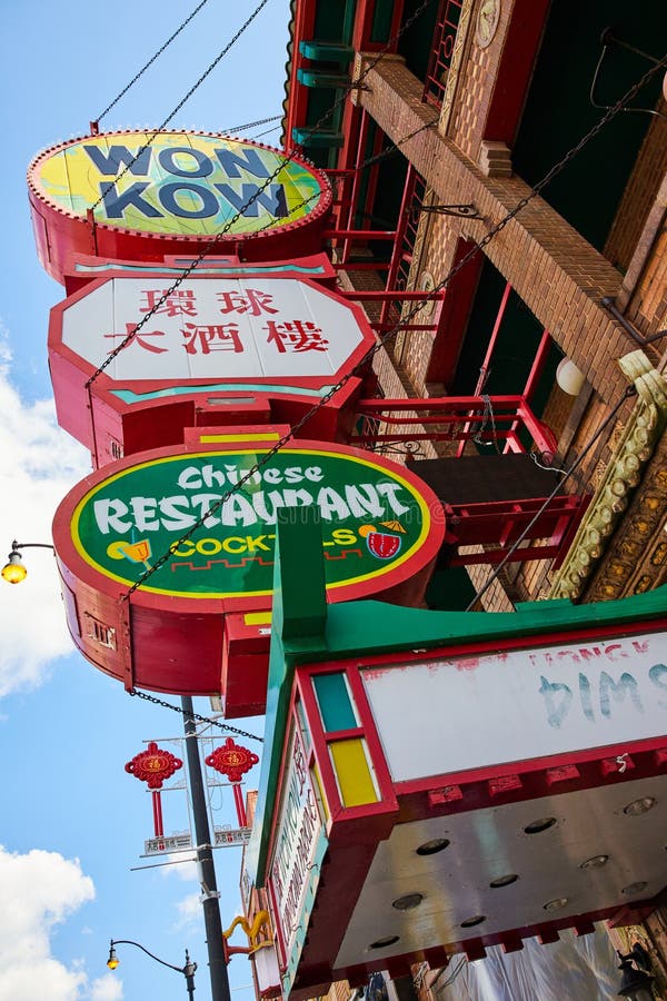 Chinatown Signage on Large Building in Chicago Editorial Photography ...