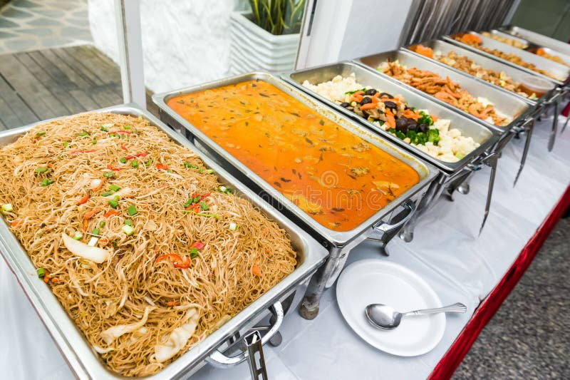 Chinees Buffet Van Aziatische Keuken Stock Foto - Image of koken, diner ...