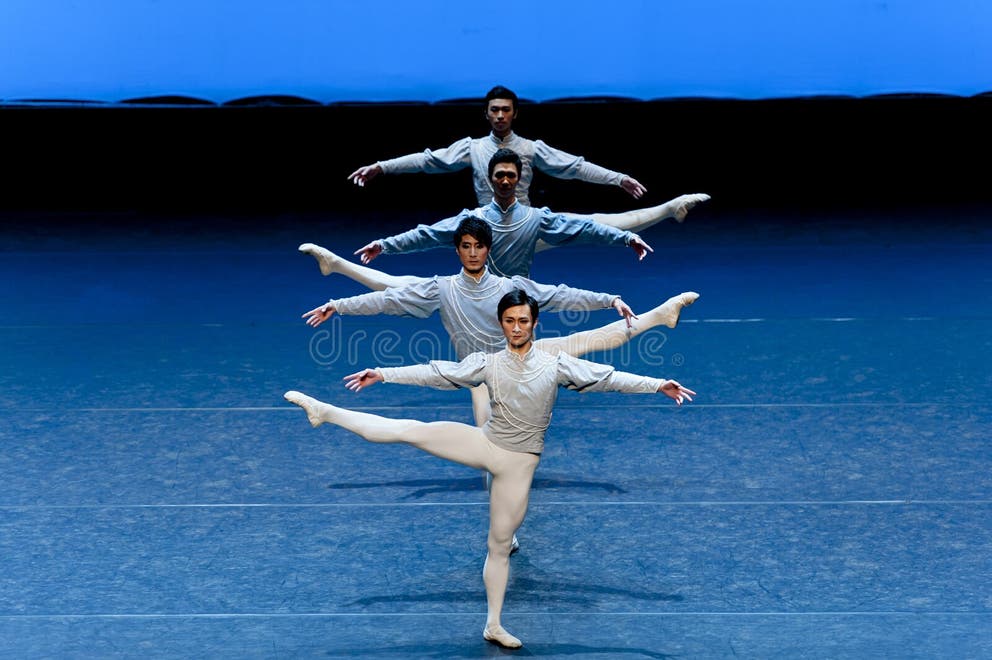 Chinese ballet dancers editorial photo. Image of movement - 29435366