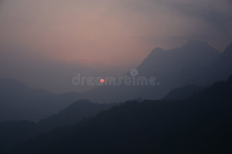 Chinese Brush Drawing Style Mountain Sunset Stock Photo - Image of ...
