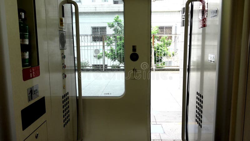 Train Doors Closing and Opening Animated Railroad Crossing Gates ...