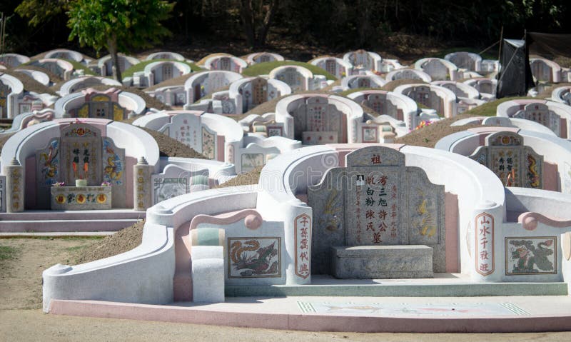 Chinese Cemetery editorial stock photo. Image of graves - 36835433