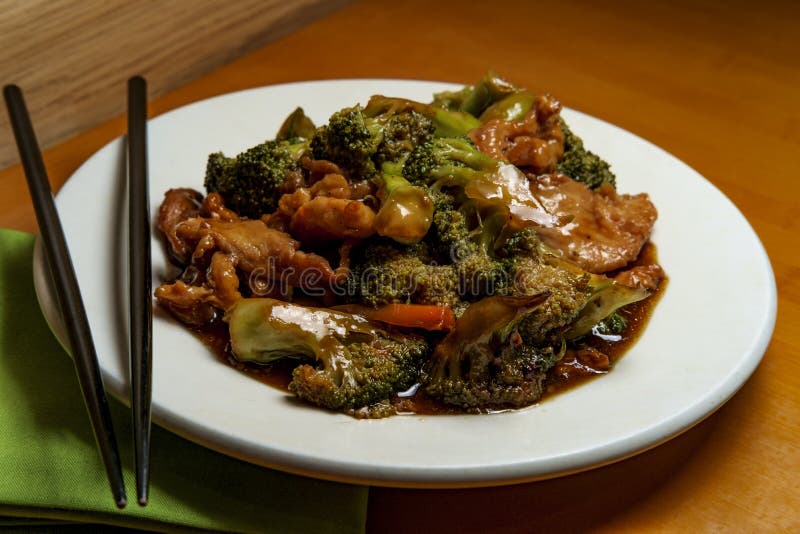 Chinese Chicken and Broccoli Stock Photo - Image of stir, takeout ...