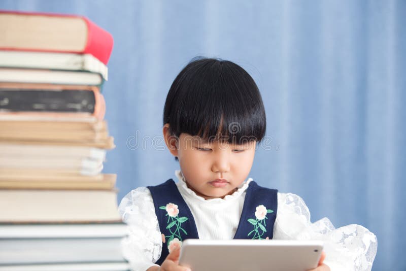 Chinese Children Who Study Hard Stock Image - Image of indoor, heavy ...