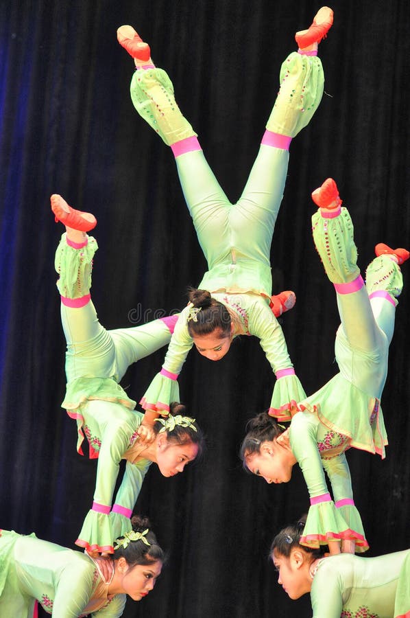 Chinese circus editorial image. Image of carnival, amusement - 27558115