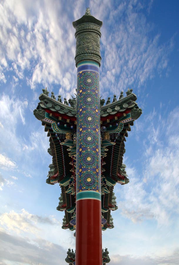 Chinese Decorative Architecture / Arch Stock Photo - Image of ...