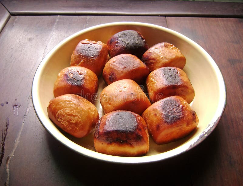 Chinese Dessert Golden Bread Mantou Stock Image - Image of baozi, snack ...