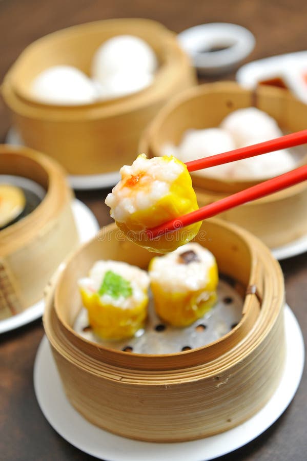 Chinese dim sum stock image. Image of meat, steamer, cooked - 26497923