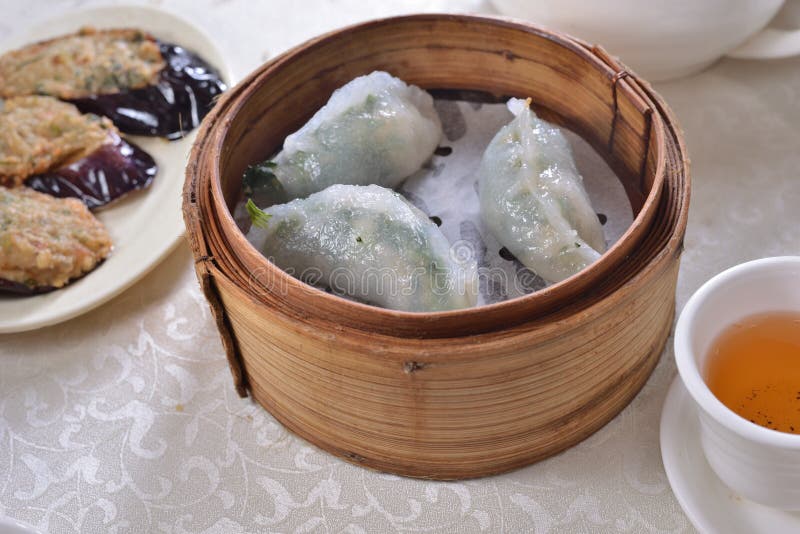 Chinese Dim Sum Veggie Dumpling Stock Image - Image of steam ...