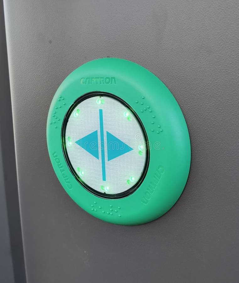 Electric Car Hengqin Port Driverless Bus Door Button Station GPS Auto ... Electric Car Hengqin Port Driverless Bus Door Button Station GPS Auto ...