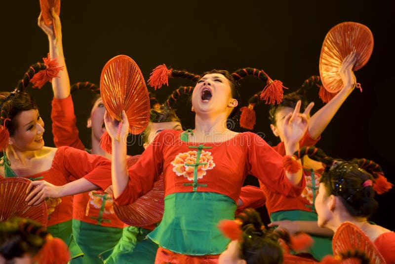 Chinese people folk dance editorial image. Image of cultural - 5304035