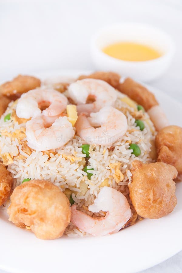 Chinese Fried Rice with Prawn Stock Photo - Image of cooked, meal: 33108458