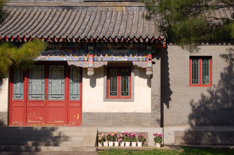 Chinese old house stock image. Image of asian, bench - 14764255