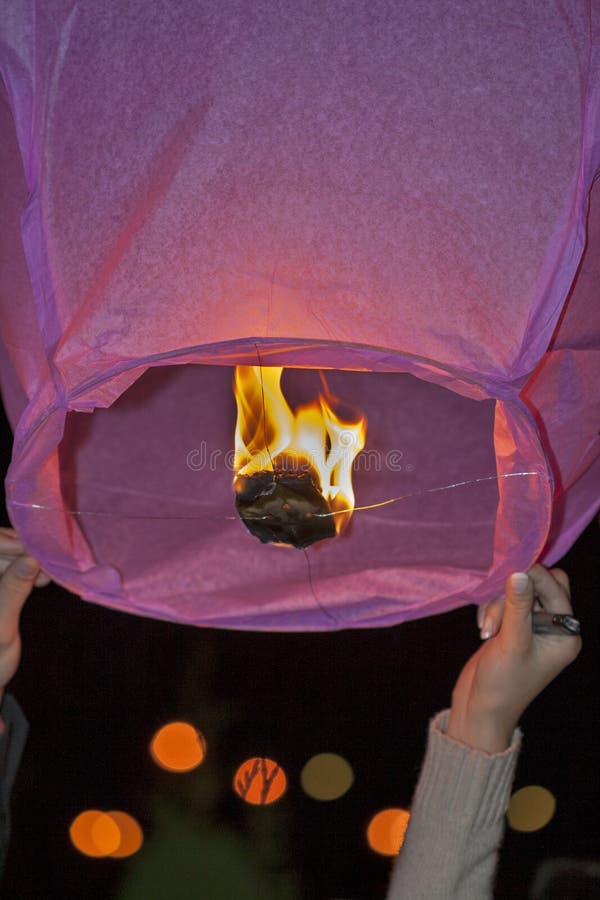 Chinese Kongmin Light Lantern Launch Stock Image - Image of pink ...