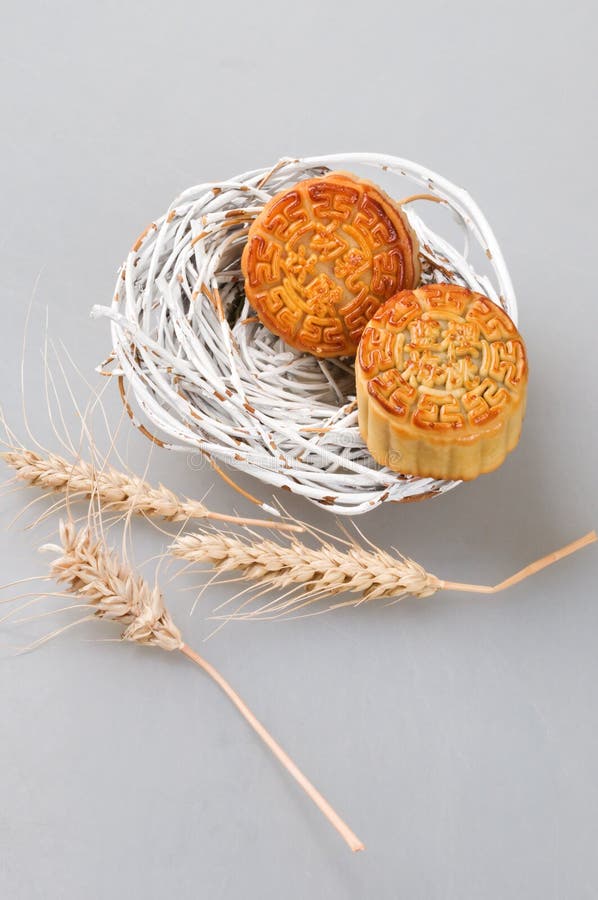 Chinese Moon Cakes and Wheat Stock Photo - Image of pastry, asian: 12520696