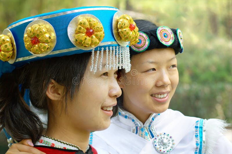 Naxi women in Lijiang editorial photo. Image of impression - 14749291