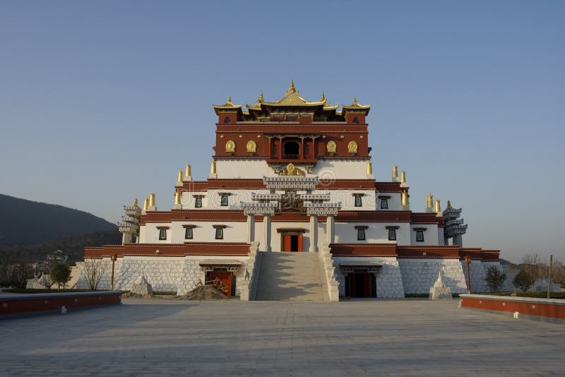 Chinese palace stock photo. Image of buddhism, buddhist - 7489152