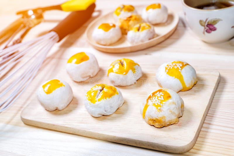 Chinese pastry and tea stock image. Image of oriental - 29254741