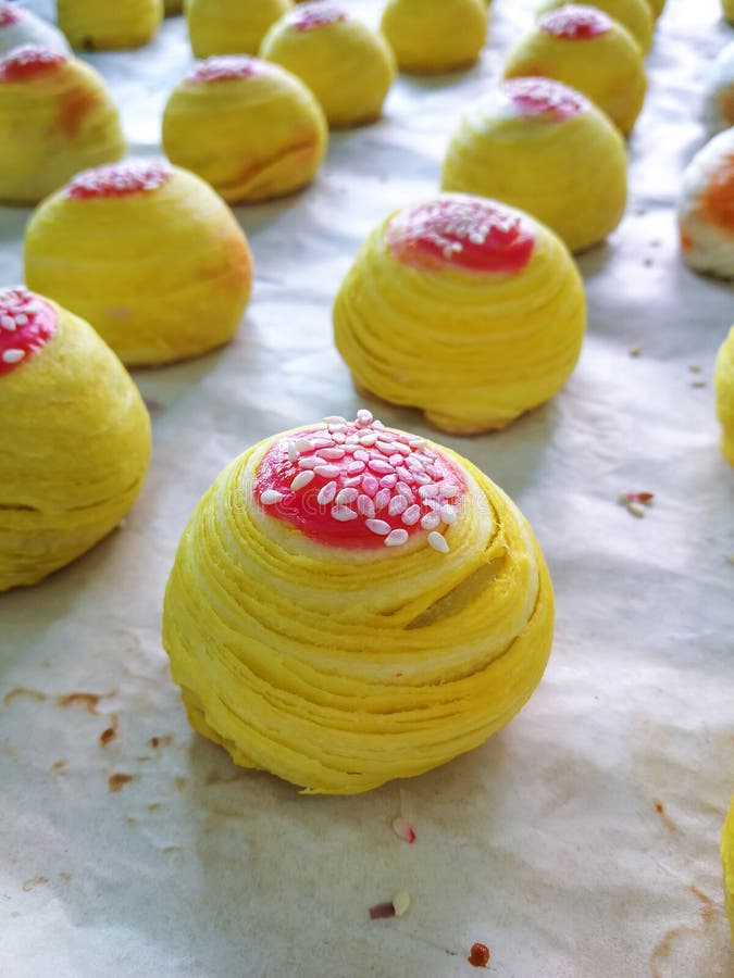 Chinese Pastry Mooncake Fresh Spring Rolls Dessert (Selective Focus ...