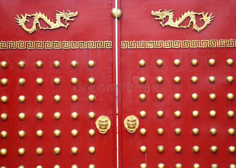 Chinese red door stock image. Image of detail, heads, copper - 4742629