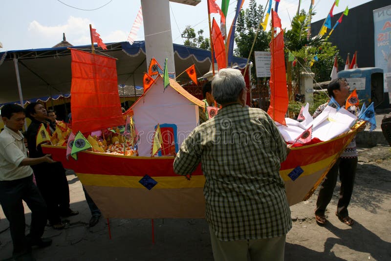 Chinese ritual procession editorial image. Image of procession - 77356940
