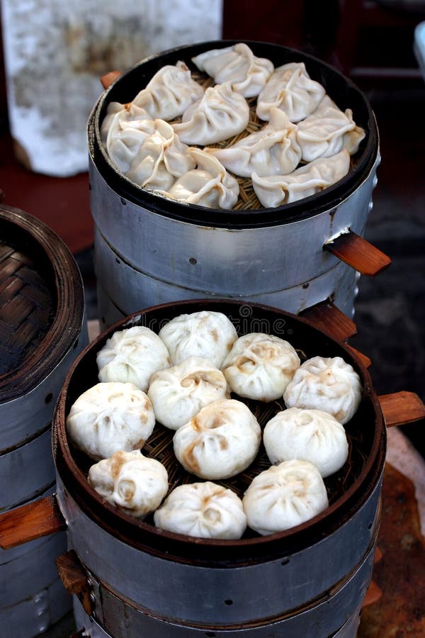 Bamboo Steamers With Dim Sum Dishes Stock Image - Image of stuffing ...