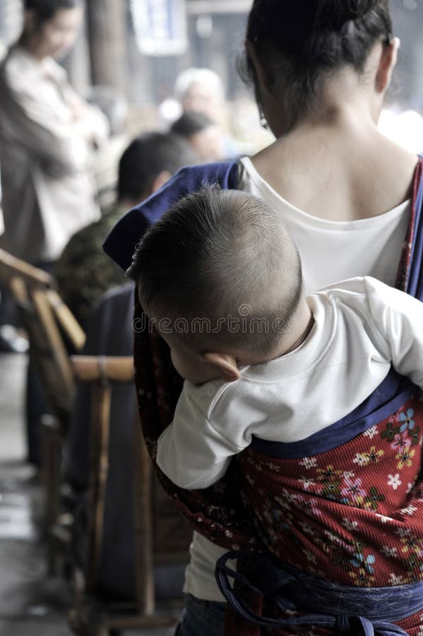 Chinese-style back child editorial photography. Image of performances ...