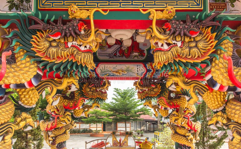 Chinese Style Dragon Statue Stock Image - Image of asia, colorful: 51635085