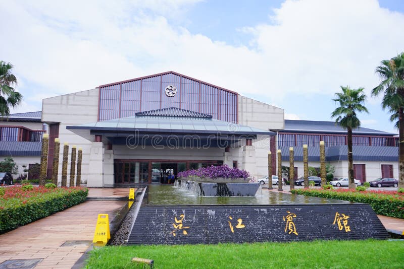 Chinese style hotel editorial stock image. Image of suzhou - 65873914