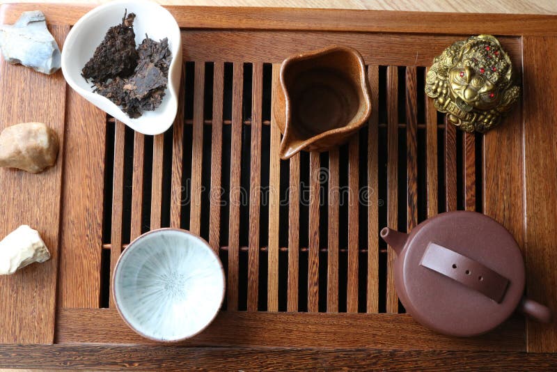 Chinese Tea Ceremony Using Tea Utensils Stock Photo - Image of china ...